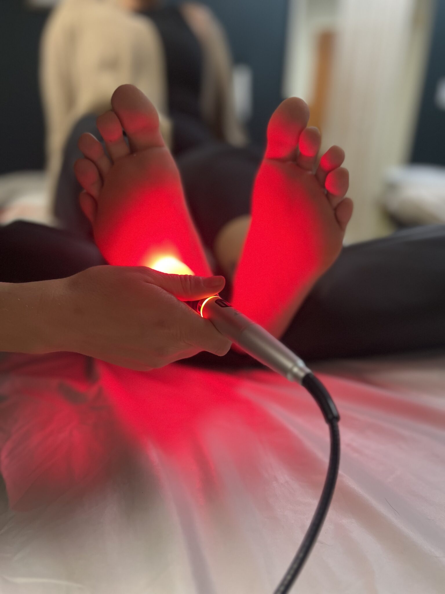 Laser Therapy | Non-Invasive Pain Relief at re_Health Studio